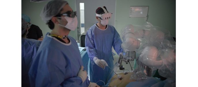 World’s First Robotic Surgery Using Meta Quest and 3D Visualization ...